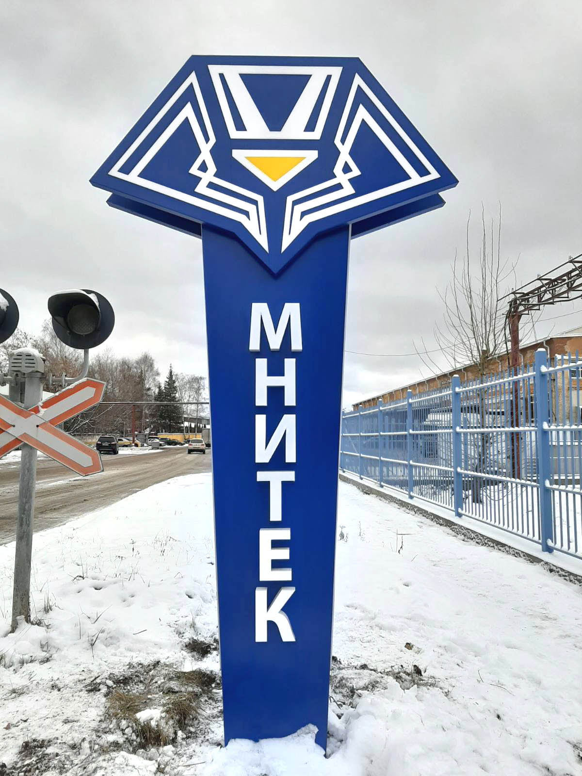Производство уличных стел и пилонов в Нижнем Новгороде